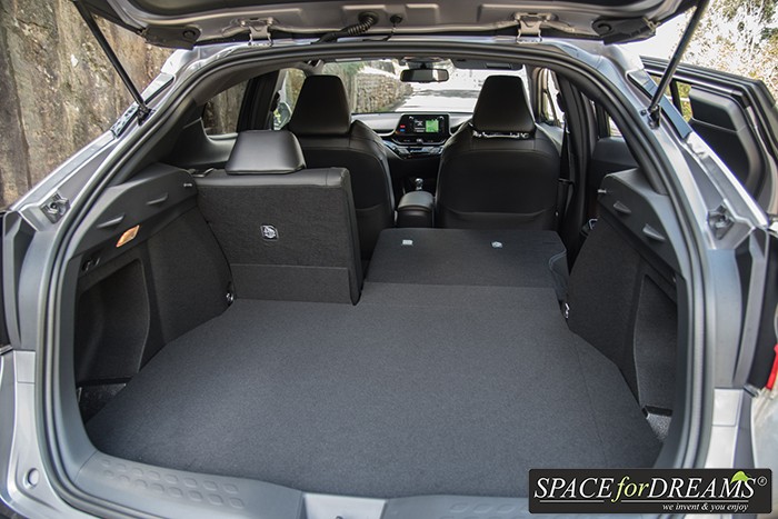 Schlafen im Toyota C-HR